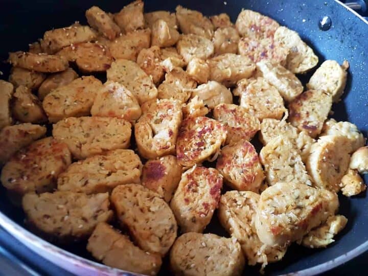 Mooli Muthia Recipe | Healthy Steamed Snack | Eggless Cooking