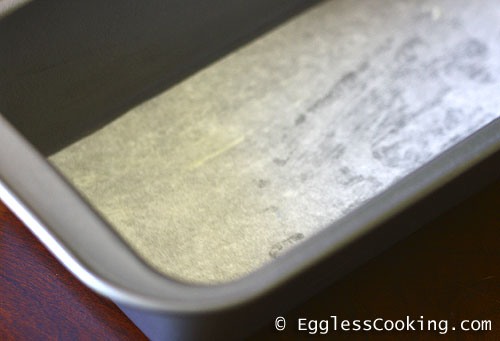 How To Line A Pan With Parchment Paper? | Eggless Cooking