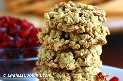 Vegan Oatmeal Cranberry Cookies Recipe | Eggless Cooking